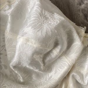 Aviana | Intimates & Sleepwear | Aviana Plus Size Underwire Bra Ivory ...